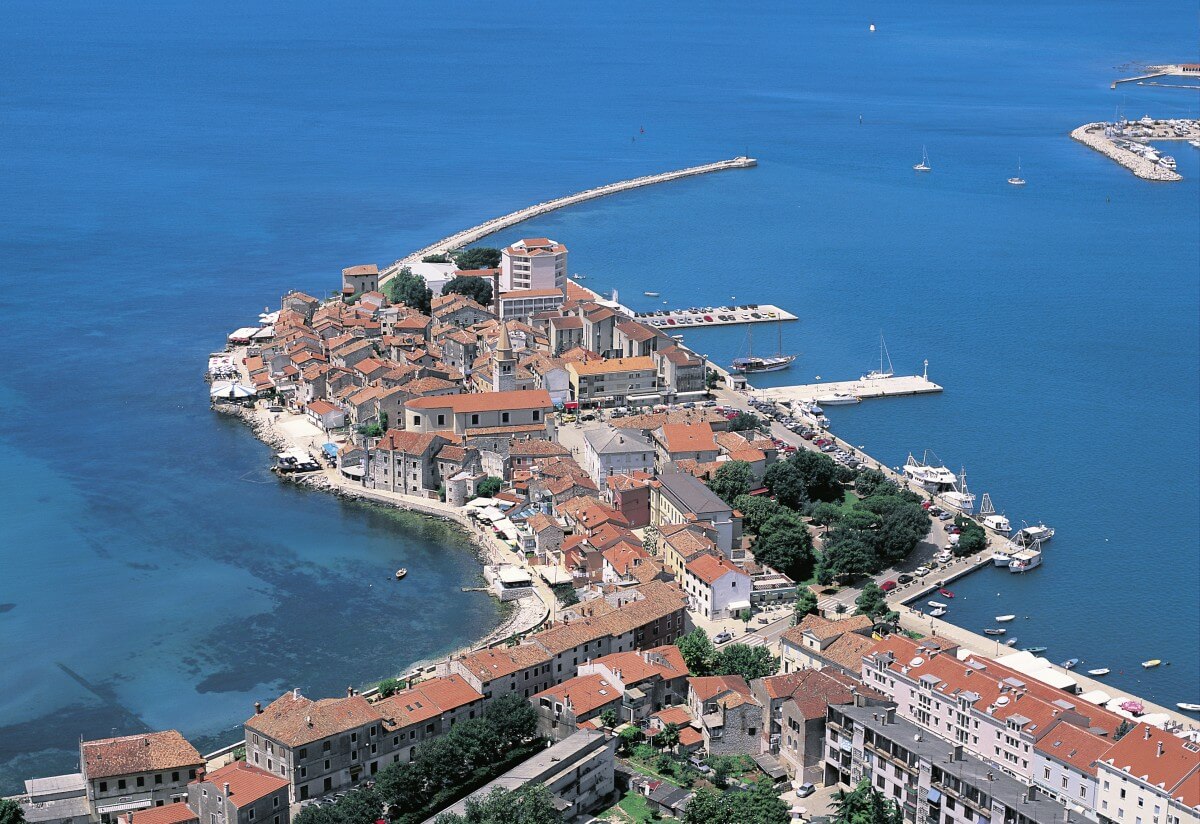 Discover the top attractions in Umag - Villsy
